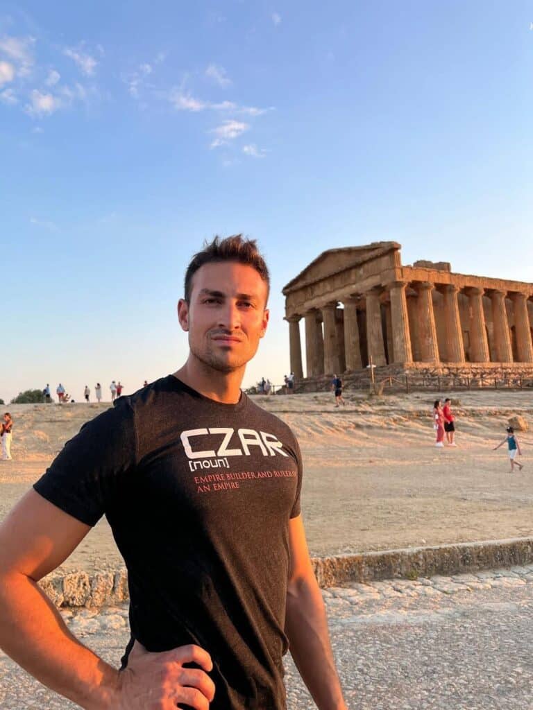 Czar Clothing Is Setting a New Standard for Eco-friendly Athleisurewear ...